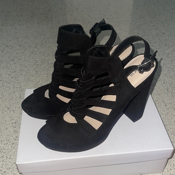 Bar III | Shoes | Only Worn Few Times Black Straps Chunky Heels | Poshmark
